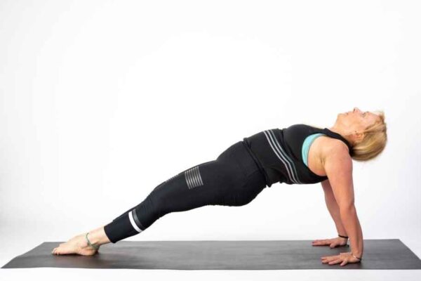How to Do Reverse Tabletop Pose and Incline Plank Pose in Yoga